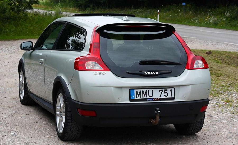 Pelēks Volvo C30 2008 Kretinga, ar dzinēja tilpumu 1.60 L un nobraukumu 286 tūkst. km par 2199 €, foto 14 vietnē AUTOMOTO.COM.LV