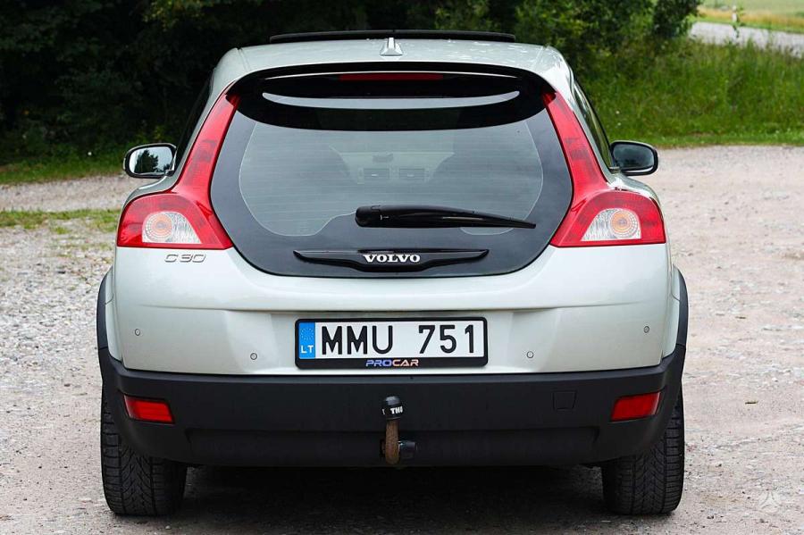 Pelēks Volvo C30 2008 Kretinga, ar dzinēja tilpumu 1.60 L un nobraukumu 286 tūkst. km par 2199 €, foto 16 vietnē AUTOMOTO.COM.LV