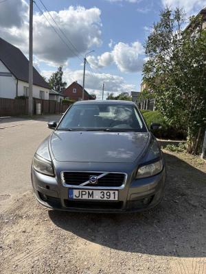 Grey Volvo C30 2008 in Siauliai, with an engine capacity of 1.56 L and mileage of 314 thousand km for 1690 €, photo 6 on AUTOMOTO.COM.LV