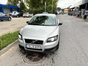 Серый Вольво Ц30 2008 в Каунас, объемом двигателя 2.00 л и пробегом 310 тыс. км за 1800 €, фото 3 на AUTOMOTO.COM.LV