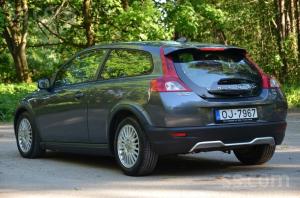 Pelēks Volvo C30 2009 Rīga, ar dzinēja tilpumu 1.60 L un nobraukumu 196 tūkst. km par 2790 €, foto 6 vietnē AUTOMOTO.COM.LV