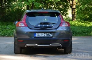 Pelēks Volvo C30 2009 Rīga, ar dzinēja tilpumu 1.60 L un nobraukumu 196 tūkst. km par 2790 €, foto 7 vietnē AUTOMOTO.COM.LV