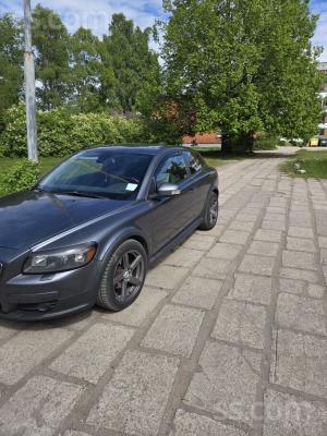 Pelēks Volvo C30 2009 Liepāja, ar dzinēja tilpumu 2.00 L un nobraukumu 280 tūkst. km par 3300 €, foto 6 vietnē AUTOMOTO.COM.LV