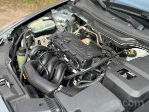Pelēks Volvo C30 2010 Rīga, ar dzinēja tilpumu 1.60 L un nobraukumu 145 tūkst. km par 4500 €, foto 21 vietnē AUTOMOTO.COM.LV
