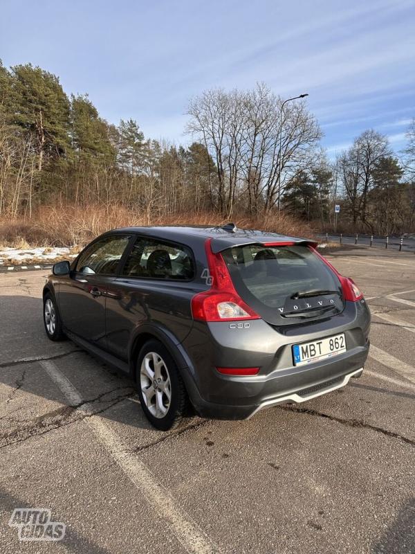 Grey Volvo C30 2010 in Vilnius, with an engine capacity of 1.60 L and mileage of 354 thousand km for 2350 €, photo 2 on AUTOMOTO.COM.LV