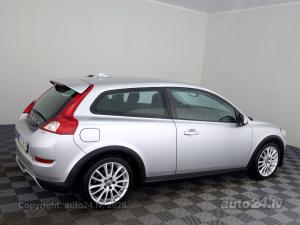 Pelēks Volvo C30 2010 Tallina, ar dzinēja tilpumu 1.60 L un nobraukumu 294 tūkst. km par 2999 €, foto 4 vietnē AUTOMOTO.COM.LV