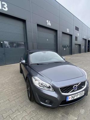 Grey Volvo C30 2010 in Klaipeda, with an engine capacity of 1.60 L and mileage of 288 thousand km for 3450 €, photo 4 on AUTOMOTO.COM.LV