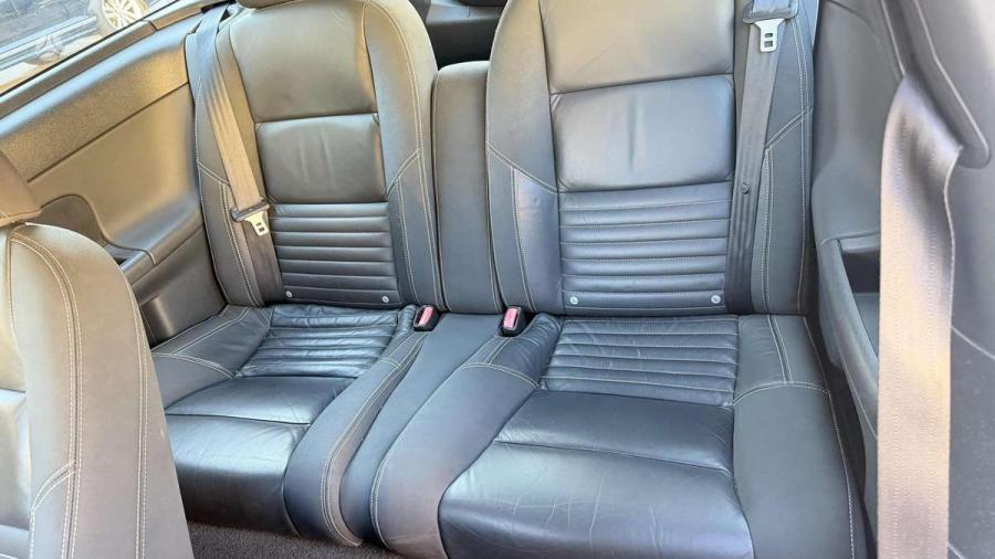 Pelēks Volvo C30 2010 Panevēža, ar dzinēja tilpumu 1.60 L un nobraukumu 242 tūkst. km par 3800 €, foto 7 vietnē AUTOMOTO.COM.LV