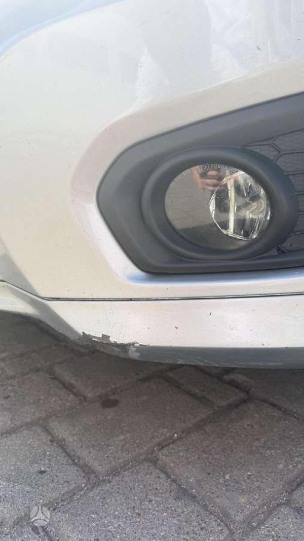 Pelēks Volvo C30 2010 Panevēža, ar dzinēja tilpumu 1.60 L un nobraukumu 242 tūkst. km par 3800 €, foto 9 vietnē AUTOMOTO.COM.LV