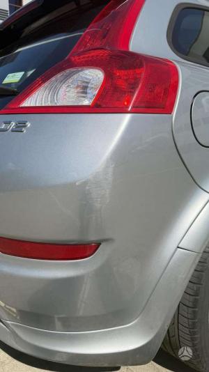 Pelēks Volvo C30 2010 Panevēža, ar dzinēja tilpumu 1.60 L un nobraukumu 242 tūkst. km par 3800 €, foto 11 vietnē AUTOMOTO.COM.LV