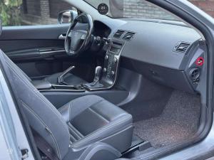Grey Volvo C30 2010 in Vilnius, with an engine capacity of 1.56 L and mileage of 353 thousand km for 3333 €, photo 9 on AUTOMOTO.COM.LV