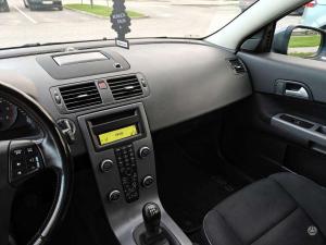 Pelēks Volvo C30 2010 Utena, ar dzinēja tilpumu 1.56 L un nobraukumu 316 tūkst. km par 3200 €, foto 11 vietnē AUTOMOTO.COM.LV