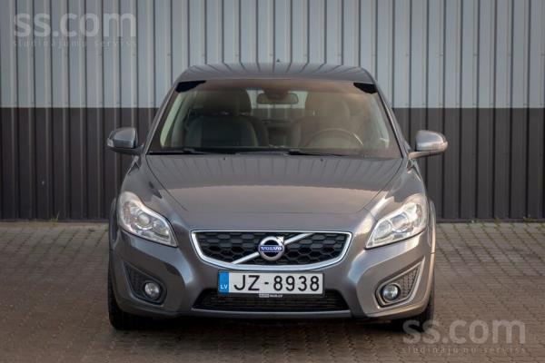 Pelēks Volvo C30 2011 Talsi, ar dzinēja tilpumu 1.60 L un nobraukumu 305 tūkst. km par 4490 €, foto 2 vietnē AUTOMOTO.COM.LV