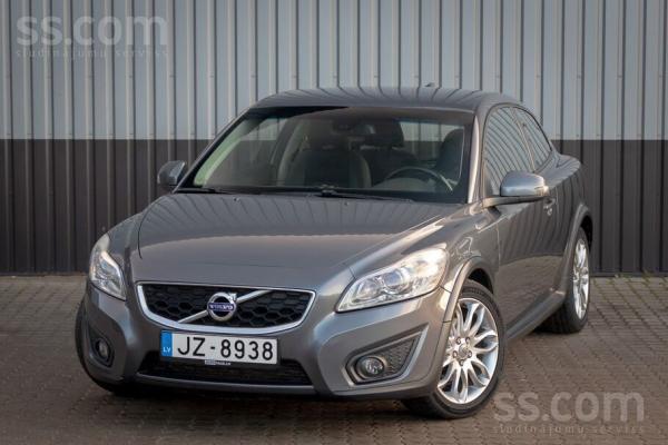 Pelēks Volvo C30 2011 Talsi, ar dzinēja tilpumu 1.60 L un nobraukumu 305 tūkst. km par 4490 €, foto 3 vietnē AUTOMOTO.COM.LV