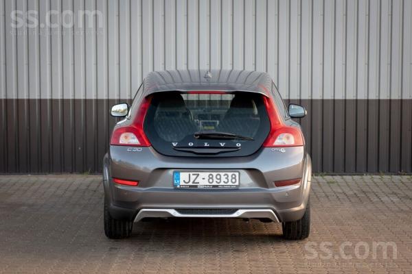 Pelēks Volvo C30 2011 Talsi, ar dzinēja tilpumu 1.60 L un nobraukumu 305 tūkst. km par 4490 €, foto 5 vietnē AUTOMOTO.COM.LV