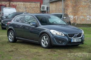Pelēks Volvo C30 2011 Liepāja, ar dzinēja tilpumu 1.60 L un nobraukumu 209 tūkst. km par 3550 €, foto 5 vietnē AUTOMOTO.COM.LV