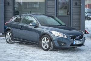 Grey Volvo C30 2011 in Liepaja, with an engine capacity of 1.60 L and mileage of 209 thousand km for 3550 €, photo 5 on AUTOMOTO.COM.LV