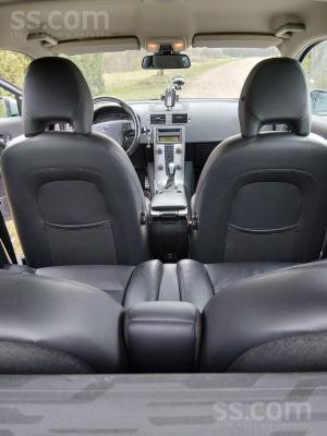 Pelēks Volvo C30 2011 Preiļi, ar dzinēja tilpumu 1.60 L un nobraukumu 274 tūkst. km par 3200 €, foto 7 vietnē AUTOMOTO.COM.LV
