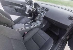 Pelēks Volvo C30 2011 Viļņa, ar dzinēja tilpumu 1.56 L un nobraukumu 265 tūkst. km par 3250 €, foto 14 vietnē AUTOMOTO.COM.LV