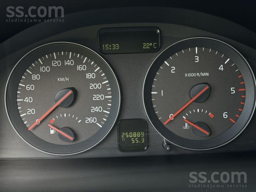 Серый Вольво Ц30 2011 в Лиепая, объемом двигателя 1.60 л и пробегом 251 тыс. км за 3800 €, фото 10 на AUTOMOTO.COM.LV