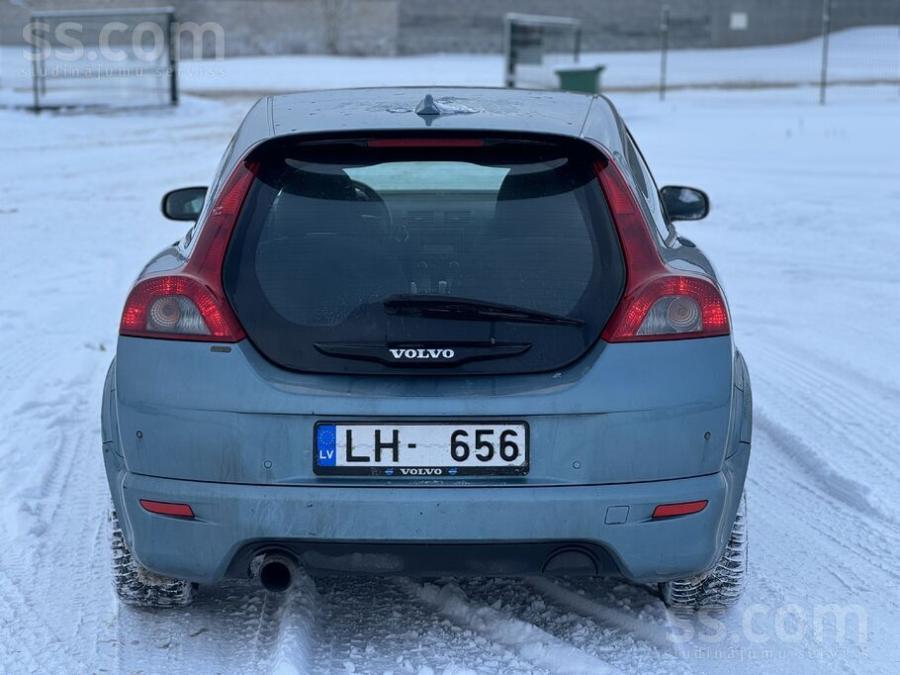 Volvo C30 2007 Valmiera, ar dzinēja tilpumu 2.00 L un nobraukumu 0 tūkst. km par 2250 €, foto 5 vietnē AUTOMOTO.COM.LV