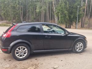 Volvo C30 2007 in Alytus, with an engine capacity of 2.00 L and mileage of 300 thousand km for 1700 €, photo 6 on AUTOMOTO.COM.LV