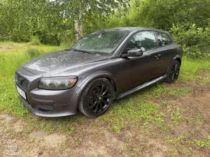 Volvo C30 2007 in Siauliai, with an engine capacity of 2.00 L and mileage of 145 thousand km for 1000 €, photo  on AUTOMOTO.COM.LV