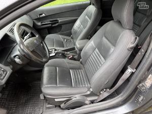 Volvo C30 2007 Šauļi, ar dzinēja tilpumu 2.00 L un nobraukumu 145 tūkst. km par 1000 €, foto 6 vietnē AUTOMOTO.COM.LV