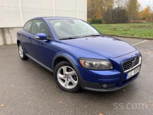 Volvo C30 2007 Jūrmala, ar dzinēja tilpumu 1.60 L un nobraukumu 301 tūkst. km par 4200 €, foto  vietnē AUTOMOTO.COM.LV