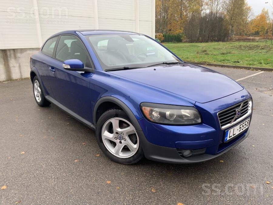 Volvo C30 2007 in Jurmala, with an engine capacity of 1.60 L and mileage of 301 thousand km for 4200 €, photo 1 on AUTOMOTO.COM.LV