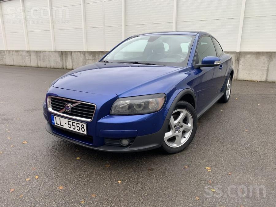 Volvo C30 2007 in Jurmala, with an engine capacity of 1.60 L and mileage of 301 thousand km for 4200 €, photo 3 on AUTOMOTO.COM.LV