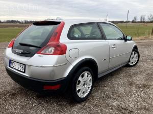 Volvo C30 2007 in Talsi, with an engine capacity of 2.00 L and mileage of 274 thousand km for 3500 €, photo 4 on AUTOMOTO.COM.LV