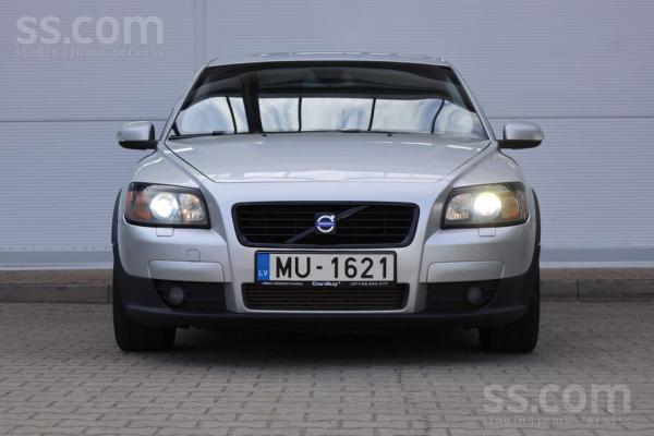 Volvo C30 2007 Rīga, ar dzinēja tilpumu 2.50 L un nobraukumu 0 tūkst. km par 5490 €, foto 3 vietnē AUTOMOTO.COM.LV