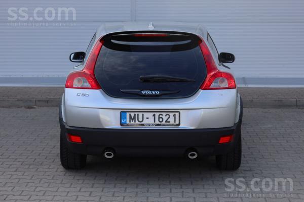 Volvo C30 2007 in Riga, with an engine capacity of 2.50 L and mileage of 0 thousand km for 5490 €, photo 6 on AUTOMOTO.COM.LV
