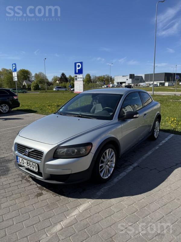 Volvo C30 2008 Rīga, ar dzinēja tilpumu 1.60 L un nobraukumu 236 tūkst. km par 2500 €, foto 1 vietnē AUTOMOTO.COM.LV