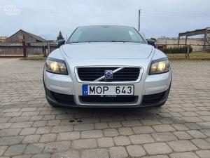 Volvo C30 2008 in Marijampole, with an engine capacity of 2.00 L and mileage of 320 thousand km for 1750 €, photo 11 on AUTOMOTO.COM.LV