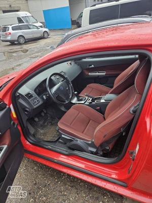 Volvo C30 2008 Panevēža, ar dzinēja tilpumu 1.60 L un nobraukumu 300 tūkst. km par 1000 €, foto 6 vietnē AUTOMOTO.COM.LV