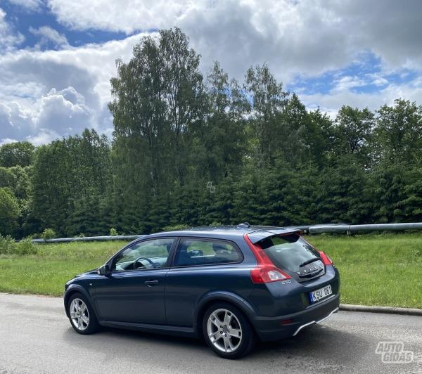 Volvo C30 2009 in Kaunas, with an engine capacity of 1.60 L and mileage of 336 thousand km for 1700 €, photo 1 on AUTOMOTO.COM.LV