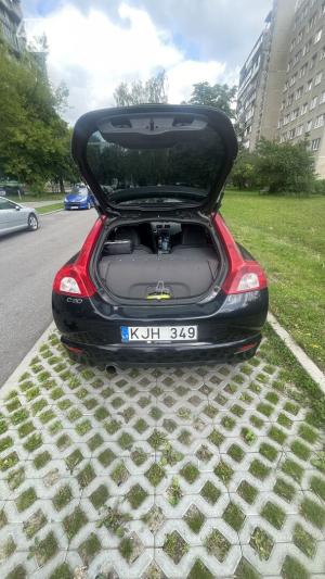 Volvo C30 2009 Viļņa, ar dzinēja tilpumu 2.00 L un nobraukumu 275 tūkst. km par 3500 €, foto 6 vietnē AUTOMOTO.COM.LV