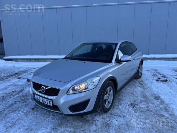Volvo C30 2010 in Riga, with an engine capacity of 1.60 L and mileage of 243 thousand km for 3470 €, photo 1 on AUTOMOTO.COM.LV