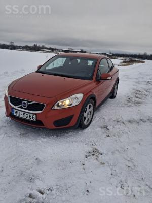 Oranžs Volvo C30 2010 Talsi, ar dzinēja tilpumu 1.60 L un nobraukumu 274 tūkst. km par 3800 €, foto 8 vietnē AUTOMOTO.COM.LV