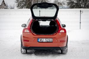Oranžs Volvo C30 2010 Tukums, ar dzinēja tilpumu 1.60 L un nobraukumu 275 tūkst. km par 4650 €, foto 7 vietnē AUTOMOTO.COM.LV