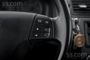 Oranžs Volvo C30 2010 Tukums, ar dzinēja tilpumu 1.60 L un nobraukumu 275 tūkst. km par 4650 €, foto 19 vietnē AUTOMOTO.COM.LV