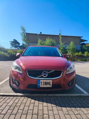 Orange Volvo C30 2010 in Tallinn, with an engine capacity of 1.60 L and mileage of 322 thousand km for 2500 €, photo  on AUTOMOTO.COM.LV