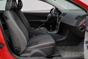 Red Volvo C30 2008 in Tukums, with an engine capacity of 1.60 L and mileage of 264 thousand km for 1600 €, photo 7 on AUTOMOTO.COM.LV