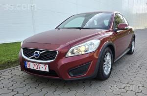 Sarkans Volvo C30 2010 Rīga, ar dzinēja tilpumu 1.60 L un nobraukumu 225 tūkst. km par 3550 €, foto 3 vietnē AUTOMOTO.COM.LV