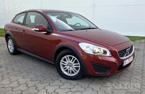 Sarkans Volvo C30 2010 Rīga, ar dzinēja tilpumu 1.60 L un nobraukumu 225 tūkst. km par 3550 €, foto 11 vietnē AUTOMOTO.COM.LV