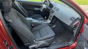 Sarkans Volvo C30 2010 Rīga, ar dzinēja tilpumu 1.60 L un nobraukumu 225 tūkst. km par 3550 €, foto 12 vietnē AUTOMOTO.COM.LV