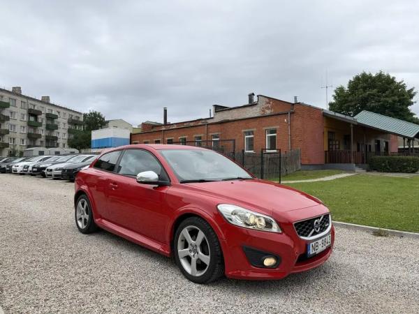 Sarkans Volvo C30 2011 Ventspils, ar dzinēja tilpumu 1.60 L un nobraukumu 167 tūkst. km par 4290 €, foto 3 vietnē AUTOMOTO.COM.LV