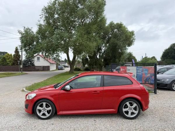 Sarkans Volvo C30 2011 Ventspils, ar dzinēja tilpumu 1.60 L un nobraukumu 167 tūkst. km par 4290 €, foto 8 vietnē AUTOMOTO.COM.LV